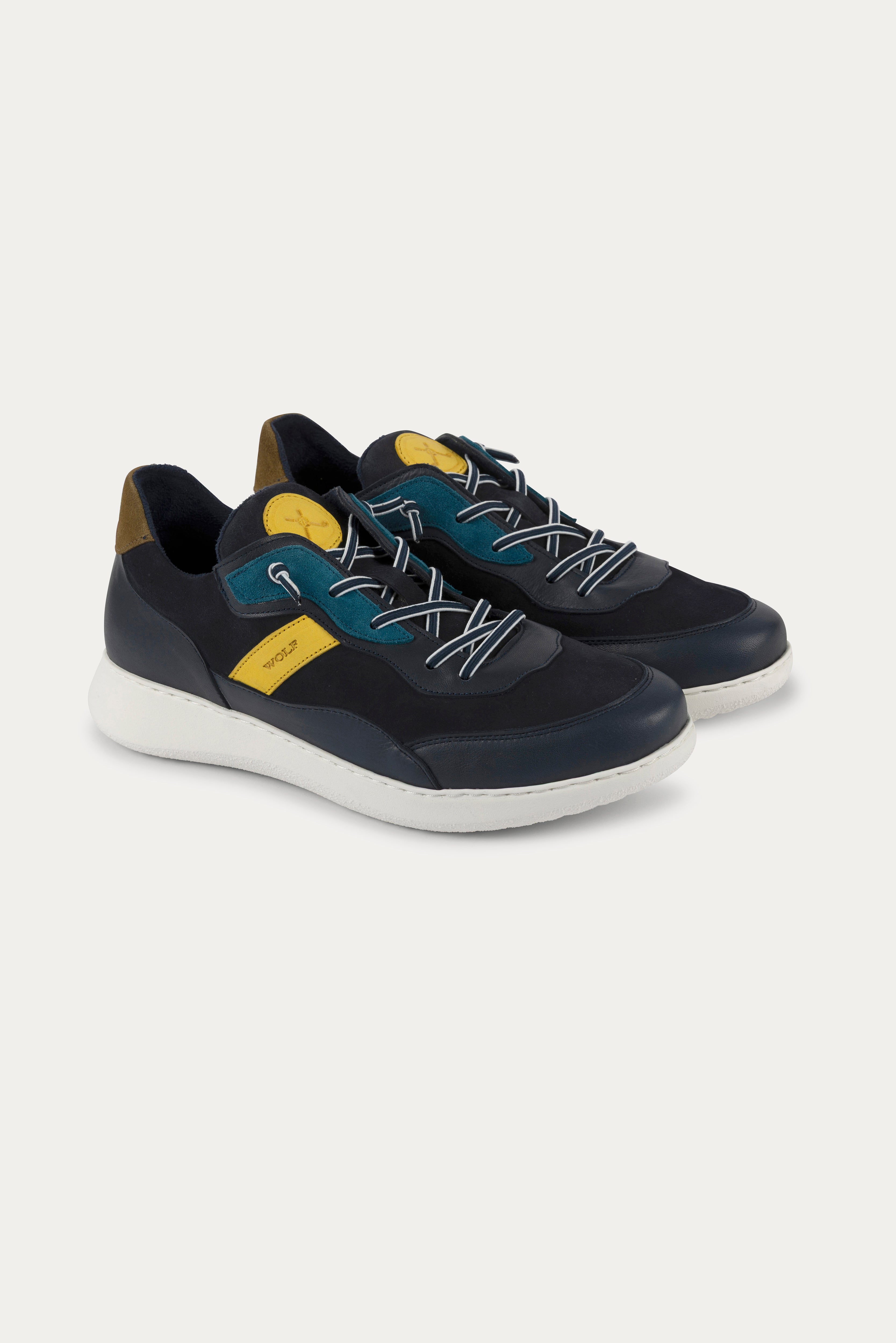 Notting Leather Trainers in Blue – The Wolf London Fashion