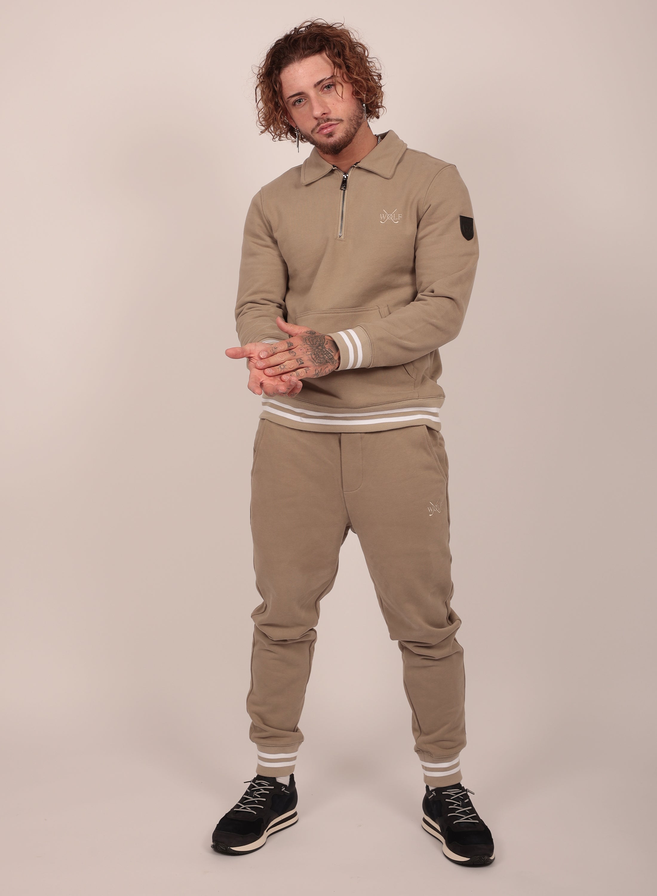 Signature Tracksuit Set in Cream – The Wolf London Fashion
