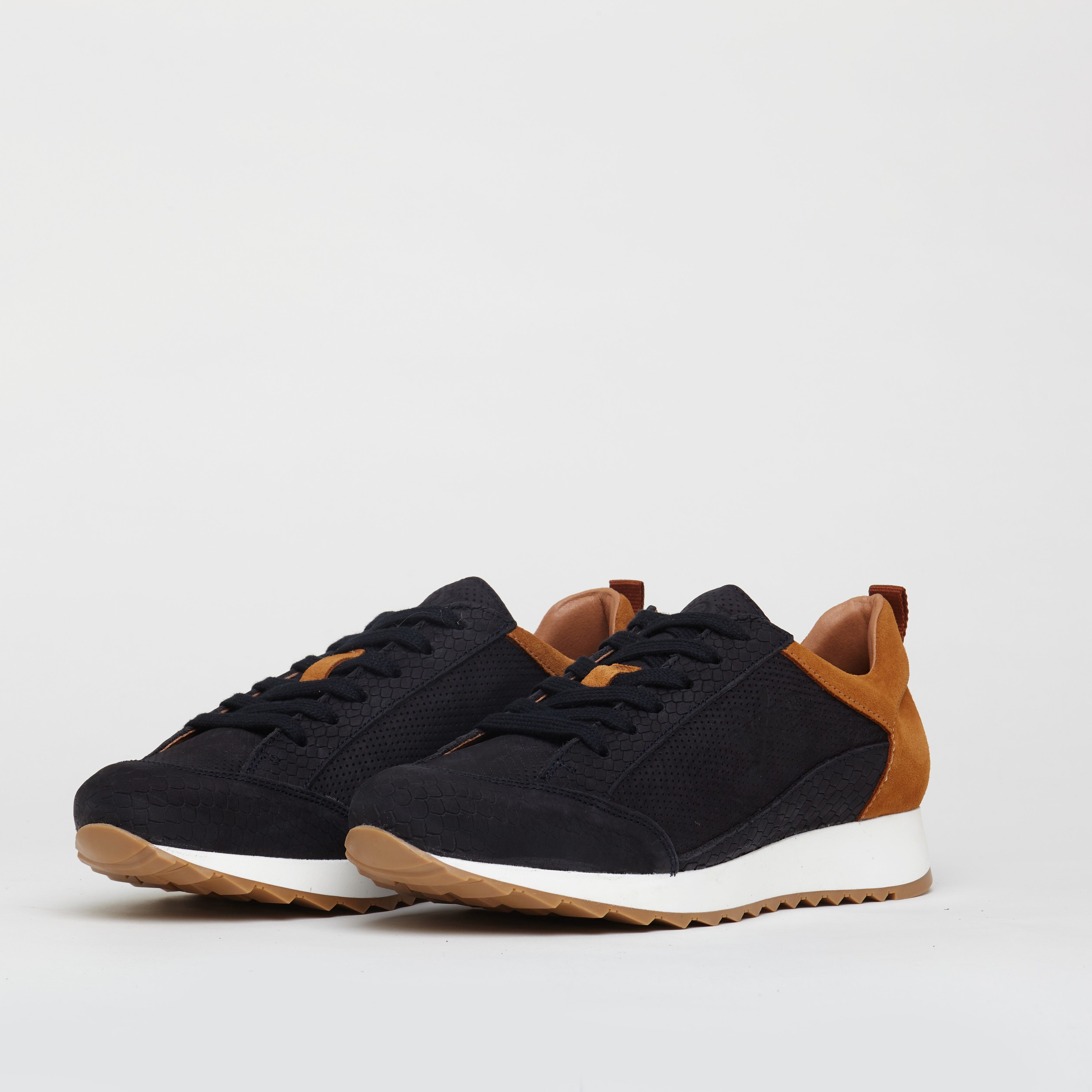 About us – The Wolf London Fashion